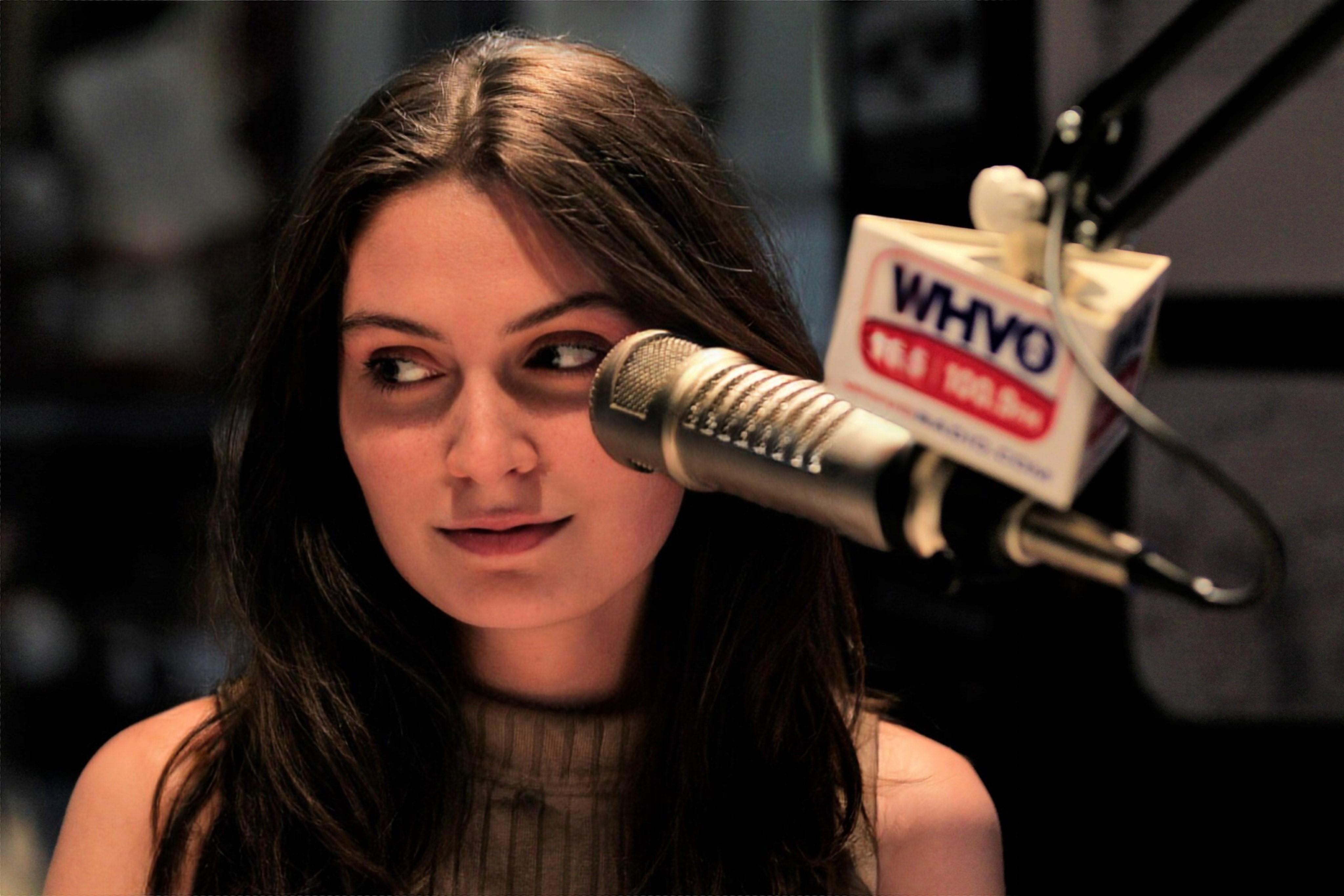 UK Psychology, Journalism Major Uses Radio to Spread News to Western ... UK Psychology, Journalism Major Uses Radio to Spread News to Western ...